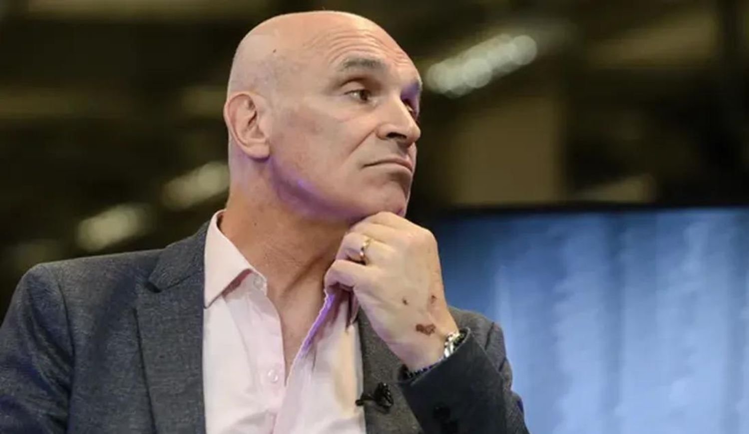 Video: Espert insultó a CFK en la conferencia de una universidad y ...