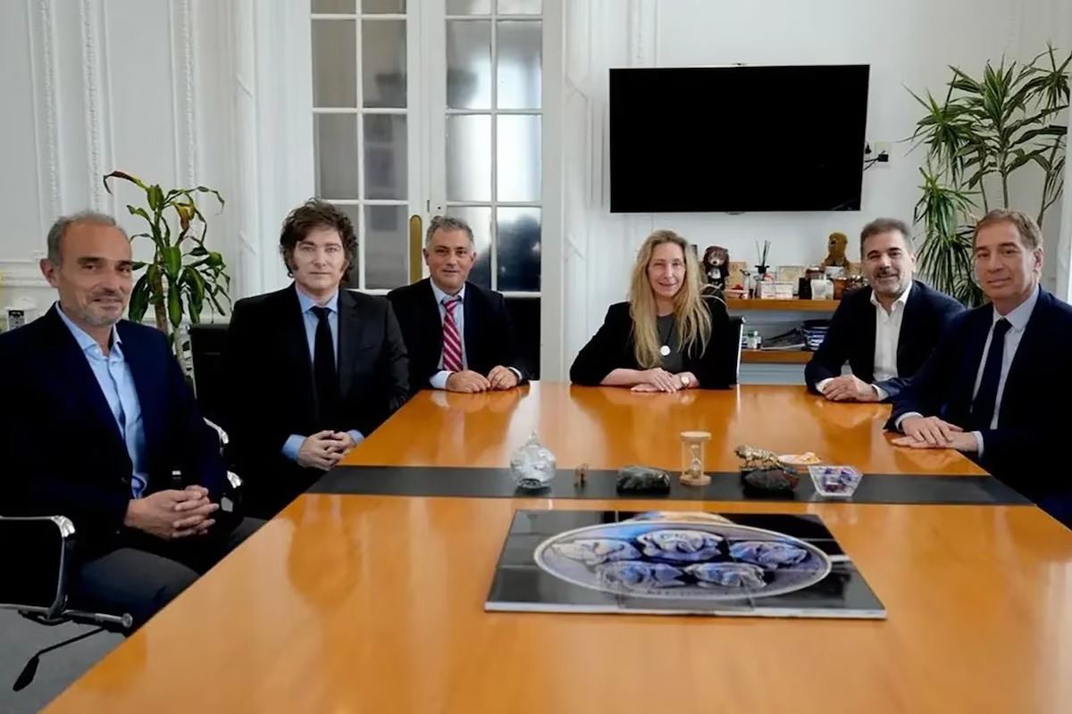 Pareja sobre el acercamiento con el PRO: "Más pronto que tarde se ...
