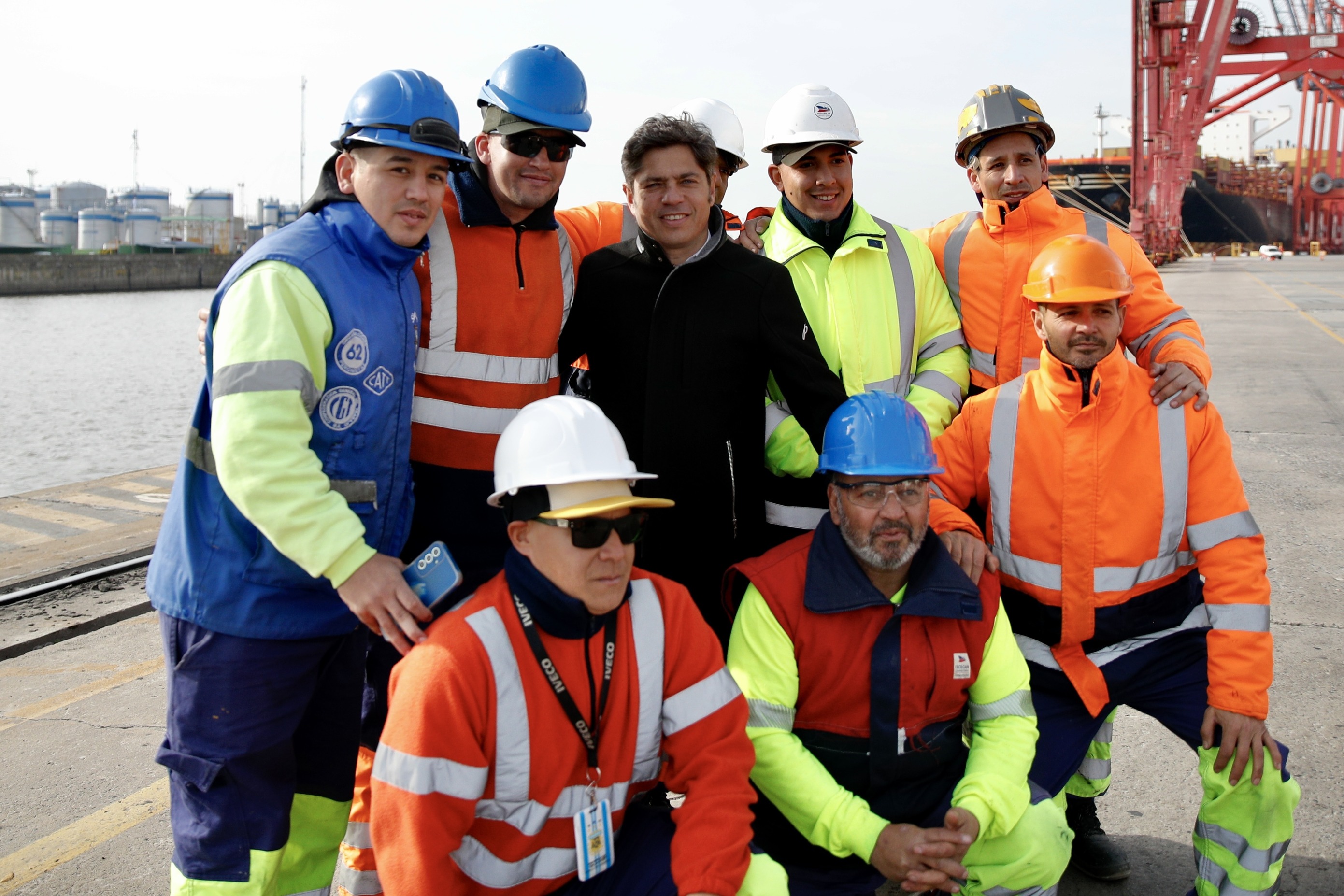 Kicillof y Ferraresi encabezaron el inicio de las obras de ampliación ...