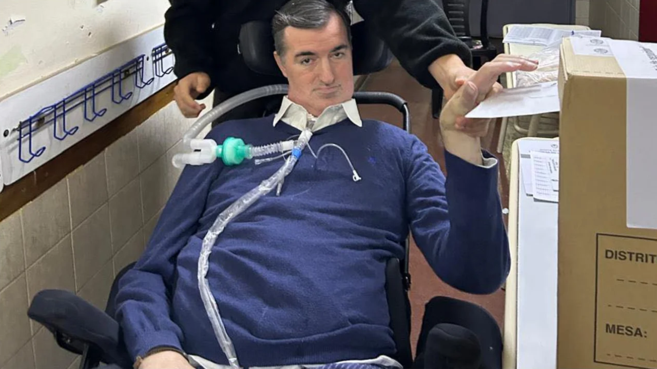 Reapareció Esteban Bullrich y calificó a Adorni de "corrupto" – La ...