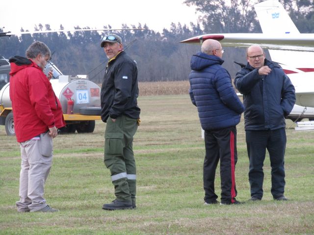 Incendios en el Delta: Seufferheld confirmó focos en la Provincia ...