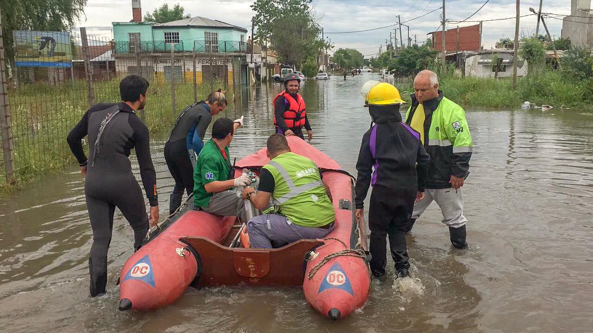 Macri, tras el temporal: "Con una pequeña parte de lo malgastado en ...