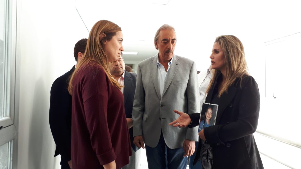 Sorpresiva visita de María Eugenia Vidal a la guardia del Hospital de ...